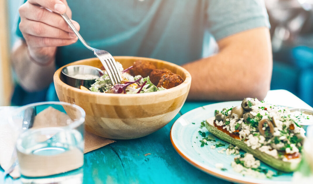 MOBE | Five ways to take control of your appetite.